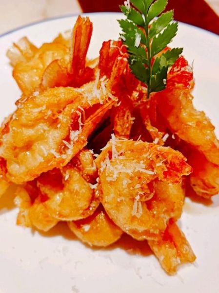 家常酥炸大虾怎么做_炸虾酥脆不软塌的秘诀-第2张图片-山城妙识