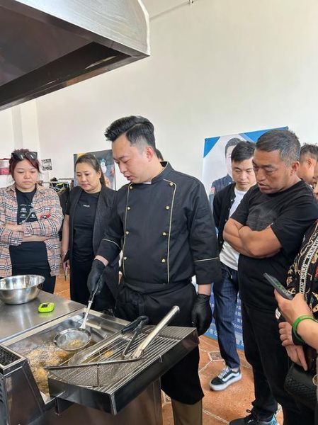 韩餐厨师培训多少钱_如何成为专业韩餐厨师-第3张图片-山城妙识