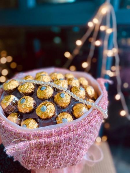 金莎巧克力花束怎么做_金莎巧克力花束多少钱-第1张图片-山城妙识