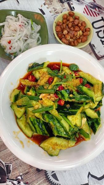 哪些蔬菜适合凉拌_凉拌蔬菜怎么做好吃-第3张图片-山城妙识