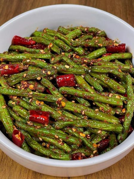 干煸豆角怎么做好吃_干煸豆角简单做法-第2张图片-山城妙识