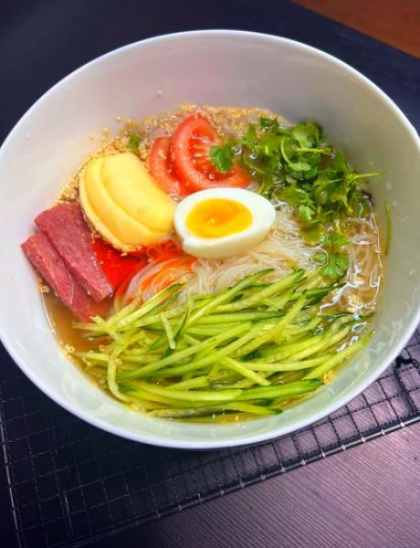 10斤水冷面汤比例_怎么调才正宗-第2张图片-山城妙识