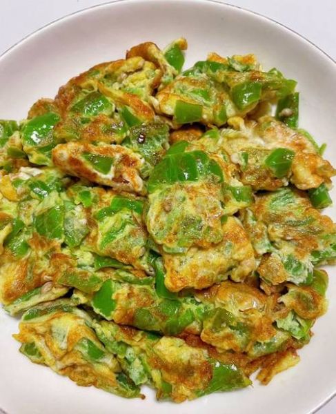 湖南辣椒炒鸡蛋怎么做_正宗湘味鸡蛋炒辣椒步骤-第3张图片-山城妙识