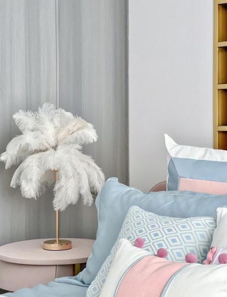 藕粉色配什么颜色好看_藕粉色搭配技巧-第1张图片-山城妙识