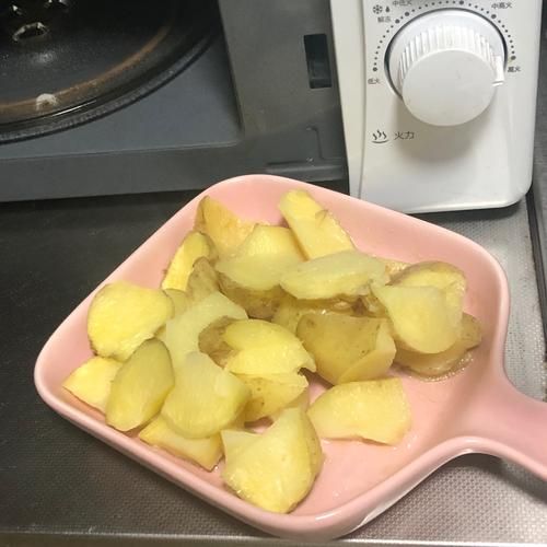 微波炉做菜有危害吗_微波炉做菜会破坏营养吗-第3张图片-山城妙识