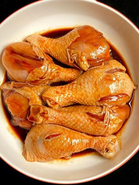 大鸡腿怎么做好吃_大鸡腿腌制多久入味-第1张图片-山城妙识