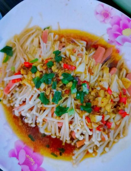 蒜泥金针菇怎么做_金针菇蒸多久才熟-第1张图片-山城妙识 蒜泥金针菇怎么做_金针菇蒸多久才熟-第1张图片-山城妙识