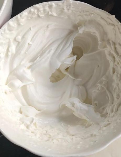 雀巢淡奶油打发成豆腐渣怎么办_还能补救吗-第2张图片-山城妙识