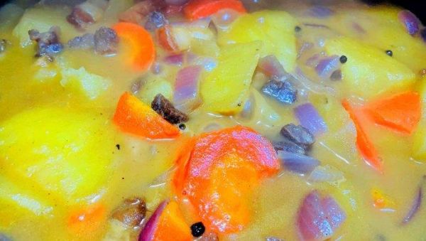 咖喱土豆胡萝卜怎么做_咖喱土豆胡萝卜的家常做法-第2张图片-山城妙识