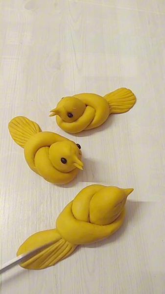 花样馒头怎么做_小鸟造型馒头详细步骤-第2张图片-山城妙识