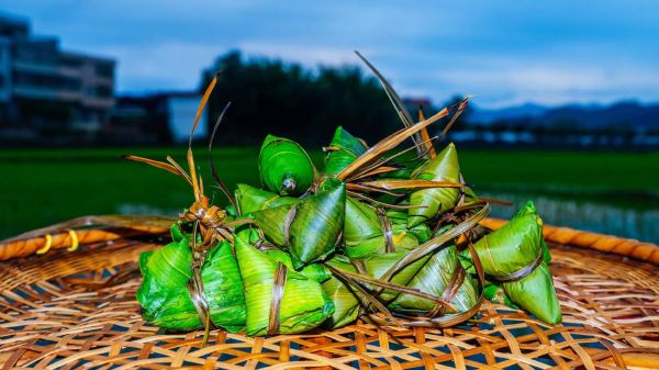 碱水粽是什么_碱水粽的做法和口感区别-第2张图片-山城妙识