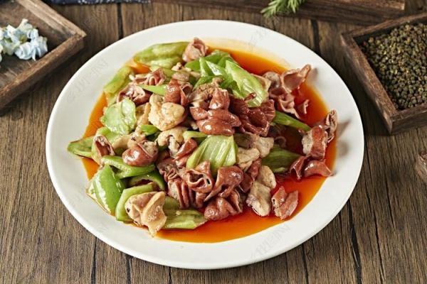 尖椒肥肠鸡怎么做_尖椒肥肠鸡为什么好吃-第2张图片-山城妙识