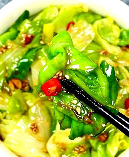 凉拌包菜怎么做好吃_凉拌包菜的做法窍门-第2张图片-山城妙识