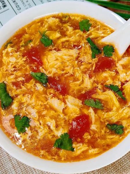 西红柿鸡蛋汤的功效与作用_西红柿鸡蛋汤的营养价值-第1张图片-山城妙识