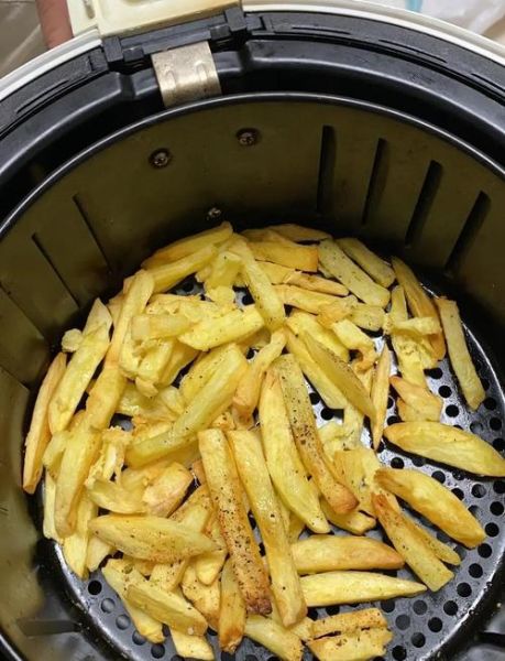 空气炸锅薯条怎么做_空气炸锅薯条温度时间-第3张图片-山城妙识