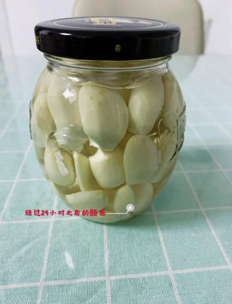 腊八蒜怎么做_腊八蒜几天变绿-第2张图片-山城妙识