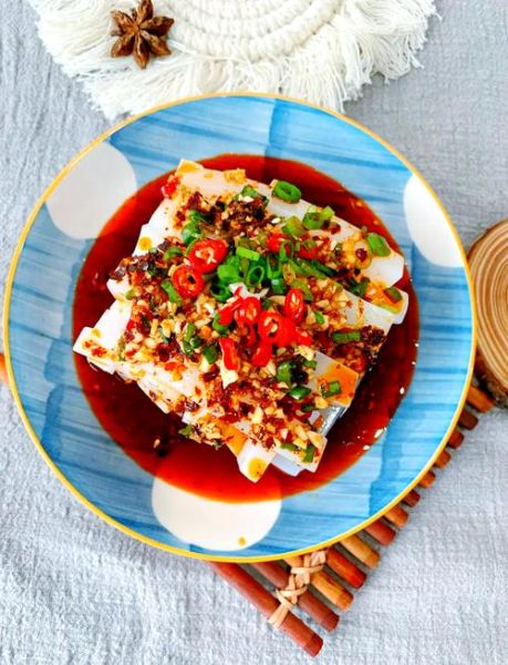 拌凉粉怎么做_拌凉粉调料怎么调-第1张图片-山城妙识