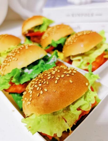 汉堡包怎么做才好吃_汉堡包制作步骤-第3张图片-山城妙识