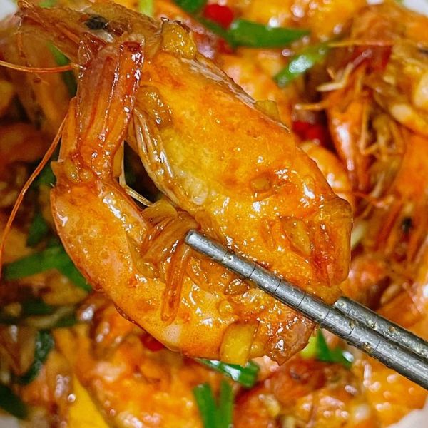 家常爆炒大虾怎么做_爆炒大虾简单做法-第3张图片-山城妙识