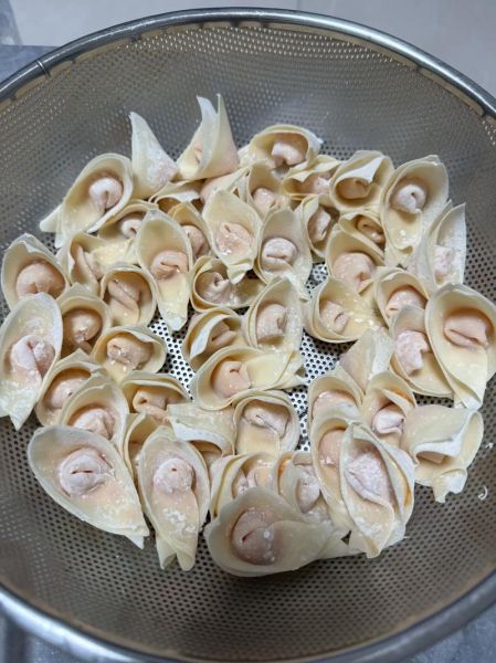 四川抄手怎么包最快_四川抄手包法步骤图解-第2张图片-山城妙识