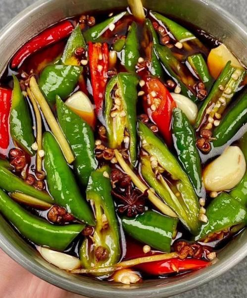 酱辣椒怎么腌制_酱辣椒腌制方法视频-第2张图片-山城妙识