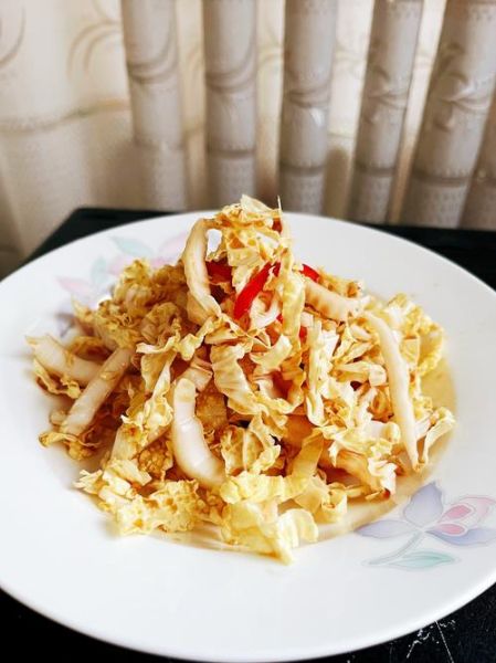 凉拌小白菜怎么做_凉拌小白菜要不要焯水-第1张图片-山城妙识