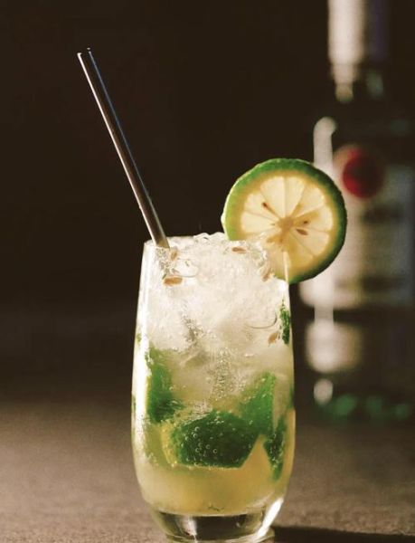 莫吉托鸡尾酒多少度_莫吉托酒精度数是多少-第1张图片-山城妙识 莫吉托鸡尾酒多少度_莫吉托酒精度数是多少-第1张图片-山城妙识