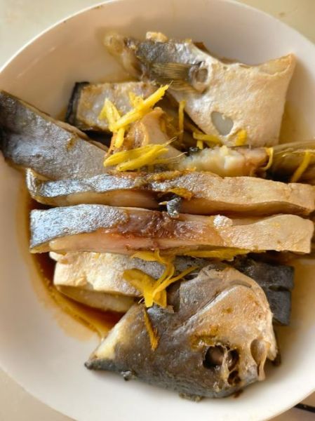 干烧鲳鱼家常做法大全_干烧鲳鱼怎么做好吃-第2张图片-山城妙识