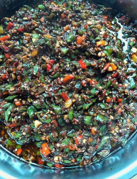 家庭自制辣椒酱怎么做_辣椒酱保存多久-第2张图片-山城妙识