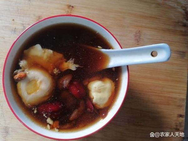 糖水鸡蛋怎么煮不散_鸡蛋煮糖水完整不破技巧-第1张图片-山城妙识