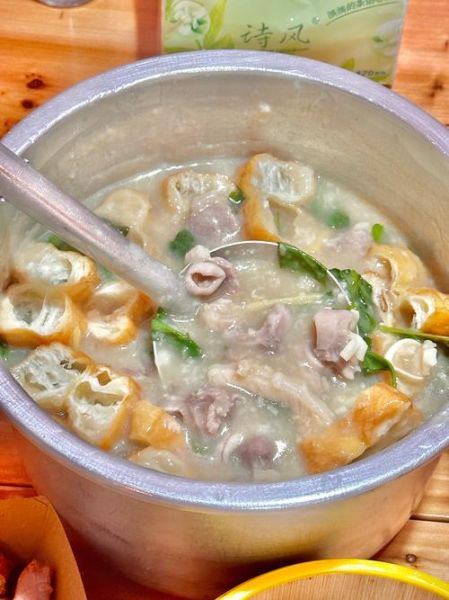 瘦肉粥怎么煮才嫩_家常瘦肉粥做法大全-第2张图片-山城妙识