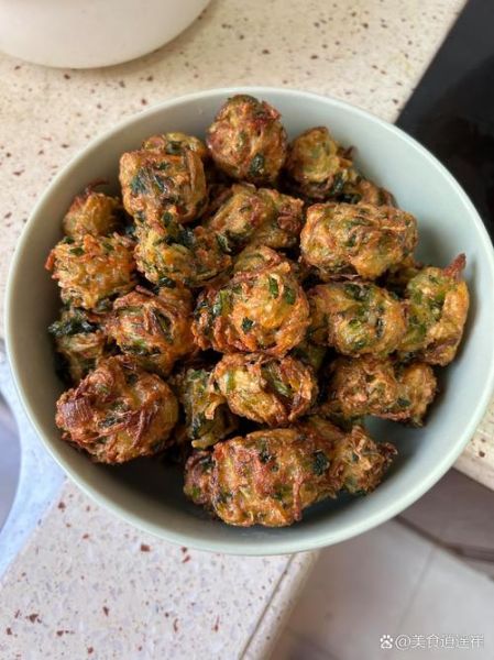 萝卜丸子怎样做才酥翠_为什么一出锅就软塌-第1张图片-山城妙识 萝卜丸子怎样做才酥翠_为什么一出锅就软塌-第1张图片-山城妙识