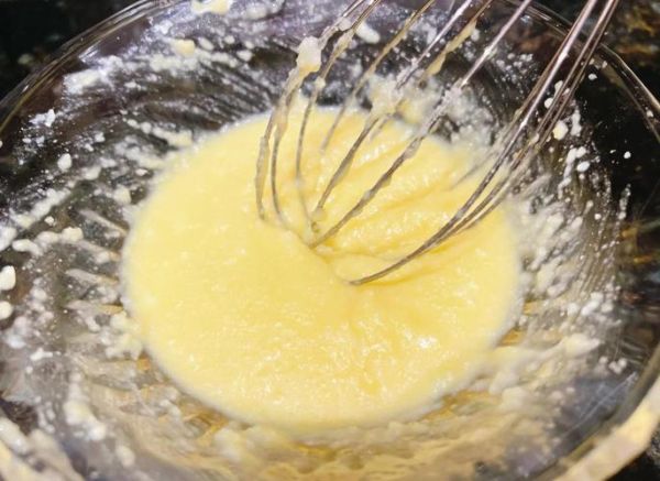 微波炉怎么做蛋糕_微波炉甜品简单做法-第2张图片-山城妙识