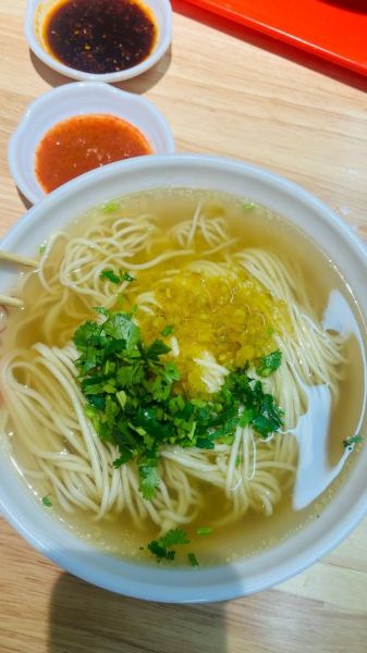 鸡汤面条怎么做_鸡汤面条的营养价值-第1张图片-山城妙识