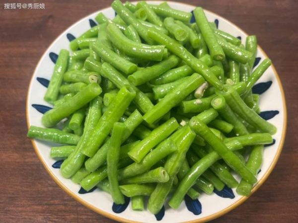 炒豇豆怎么炒才脆_豇豆焯水几分钟才熟-第3张图片-山城妙识