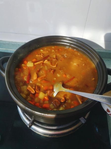 砂锅米饭不糊锅的做法_为什么砂锅米饭会糊底-第3张图片-山城妙识