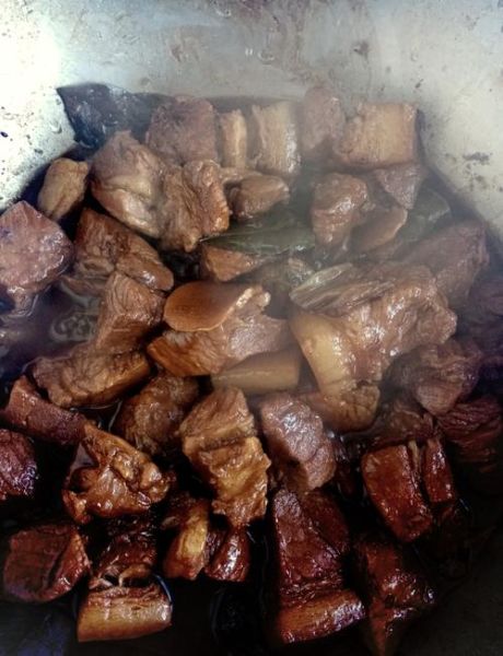 大块猪肉怎么煮才嫩_大块猪肉怎样煮又嫩又好吃-第1张图片-山城妙识