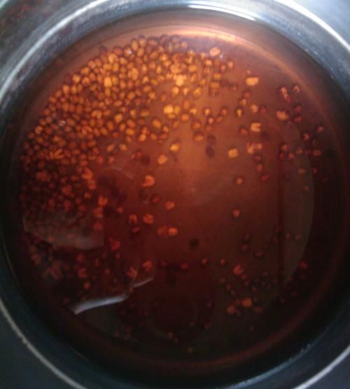 绿豆汤怎么是红色的_能喝吗-第3张图片-山城妙识