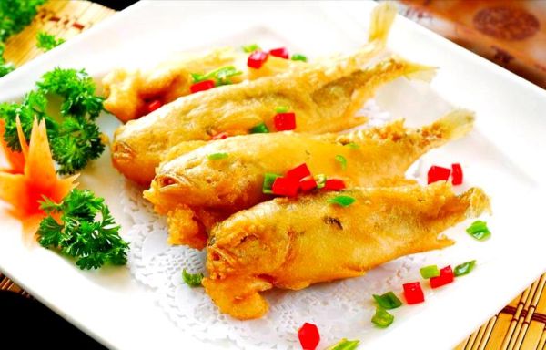 油炸小黄鱼怎么做好吃_油炸小黄鱼外酥里嫩的秘诀-第3张图片-山城妙识