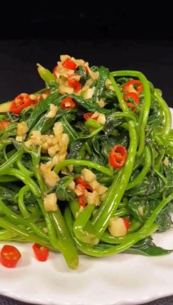 红薯叶子怎么做好吃_红薯叶子的家常做法-第1张图片-山城妙识 红薯叶子怎么做好吃_红薯叶子的家常做法-第1张图片-山城妙识