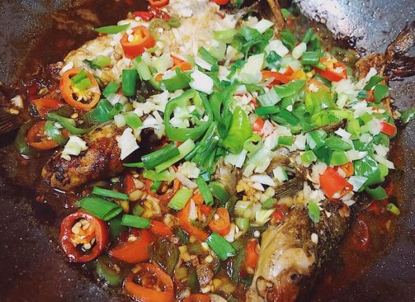 干锅黄辣丁怎么做最正宗_正宗干锅黄辣丁做法-第1张图片-山城妙识 干锅黄辣丁怎么做最正宗_正宗干锅黄辣丁做法-第1张图片-山城妙识