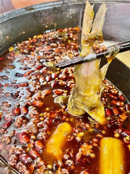 干锅黄辣丁怎么做最正宗_正宗干锅黄辣丁做法-第3张图片-山城妙识 干锅黄辣丁怎么做最正宗_正宗干锅黄辣丁做法-第3张图片-山城妙识