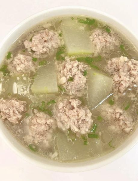 冬瓜丸子汤怎么做好喝_冬瓜丸子汤窍门-第2张图片-山城妙识