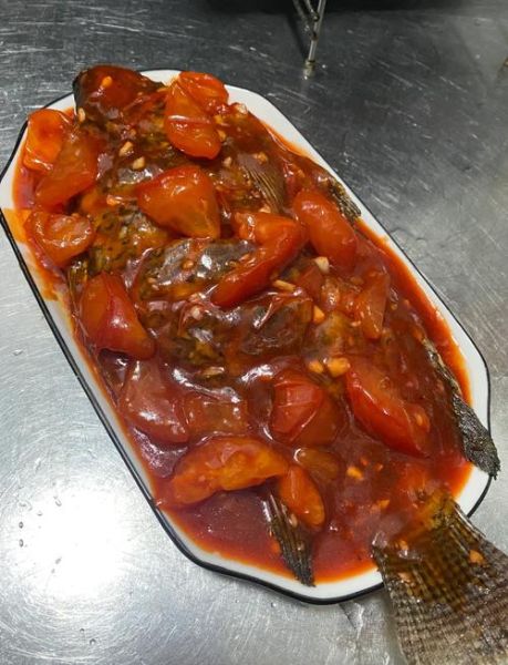 番茄糖醋鱼块怎么做_糖醋鱼块用哪种鱼最好-第3张图片-山城妙识