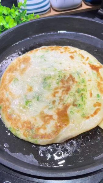 家庭葱油饼怎么做_葱油饼怎么做才酥脆-第3张图片-山城妙识