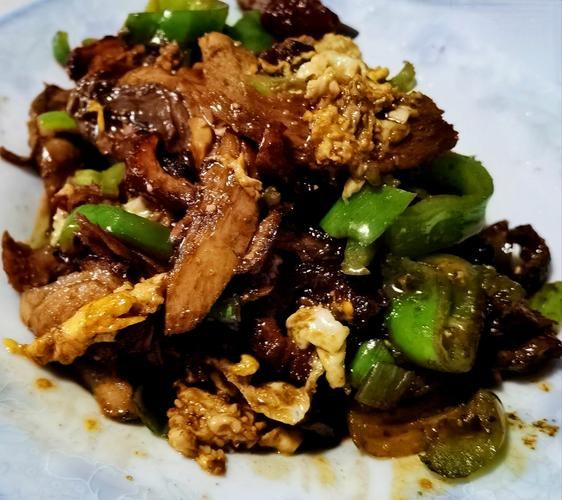 酱爆鸭丝怎么做_酱爆鸭丝用什么酱-第2张图片-山城妙识