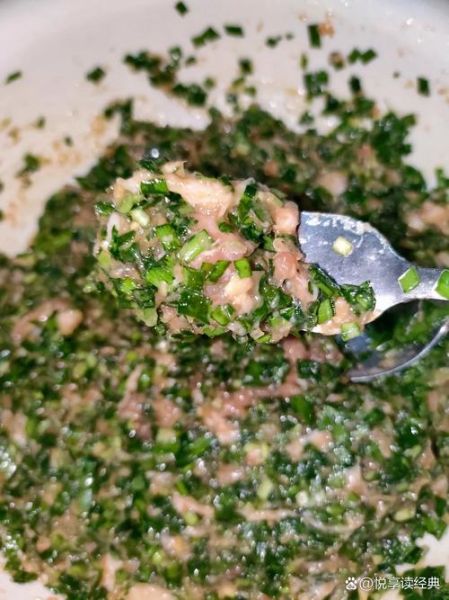 韭菜肉馅饺子馅正宗调法_韭菜饺子馅怎么调才好吃-第3张图片-山城妙识
