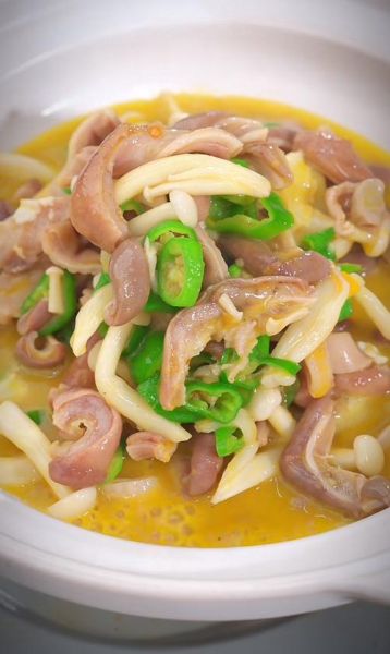 青椒焖猪肚怎么做_青椒焖猪肚的家常做法-第1张图片-山城妙识