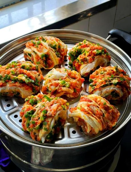 花卷造型做法大全图片_如何捏出漂亮花卷-第2张图片-山城妙识