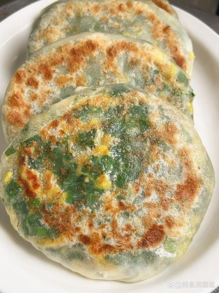 油煎韭菜饼怎么做_韭菜饼怎么煎才酥脆-第2张图片-山城妙识